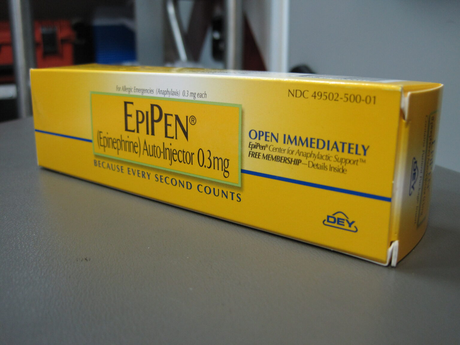 The Critical Four Minutes: AMAX4 framework for Anaphylaxis - Loud & Clear